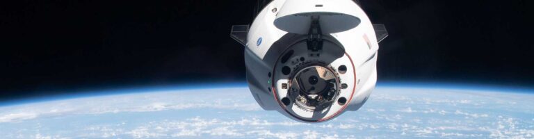 Official NASA International Space Station Live Stream - SPACETV.NET