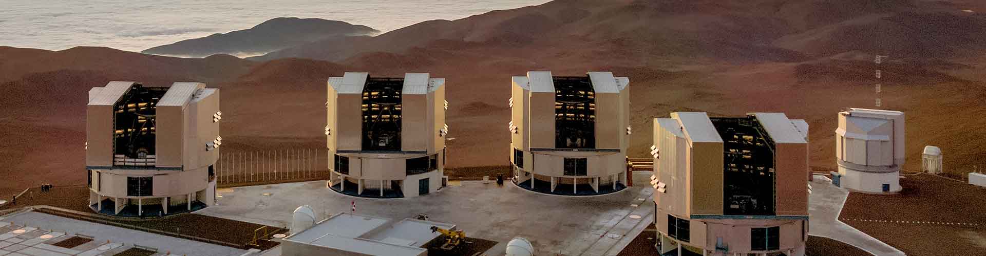 Very Large Telescope - SPACETV.NET